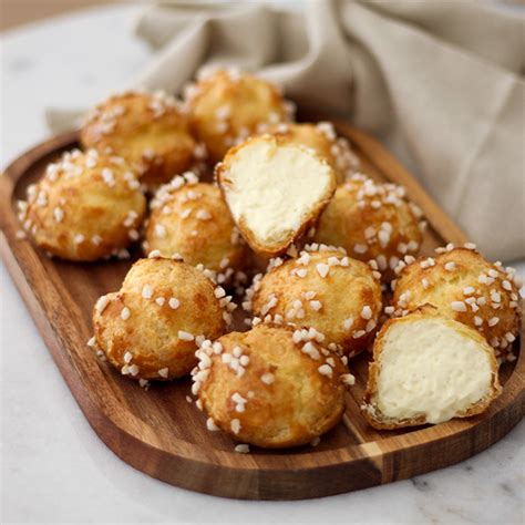 Chouquettes À La CrÈme Paema Patisserie
