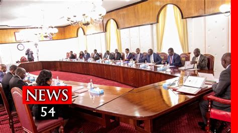 News In William Ruto Secretly Holds Crisis Meeting At State House