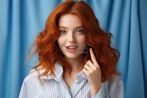 美丽的长发女孩高清图片下载 正版图片600773169 摄图网