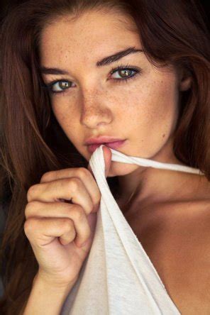 Pulling Power Porn Pic