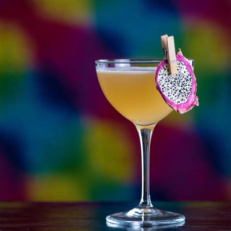 Lillet Wild Berry Cocktail Rezept Für Beerenspaß