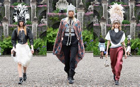 Moda Saoirse Ronan è La Nuova Musa Di Louis Vuitton Sky Tg24