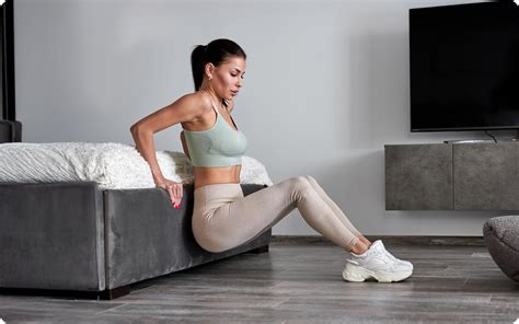 Calisthenics Workout For Abs 5 Moves For A Solid Core Betterme