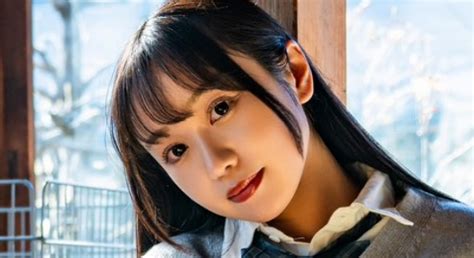 立川楓 黒パンストなプリスカ制服画像