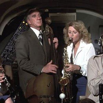 Lorna Patterson Babe Page Watch This Actress On Freeones