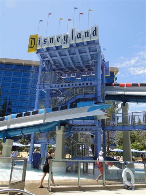 Disneyland Hotel Monorail Pool Ultimate Photo Tour Disney Travel