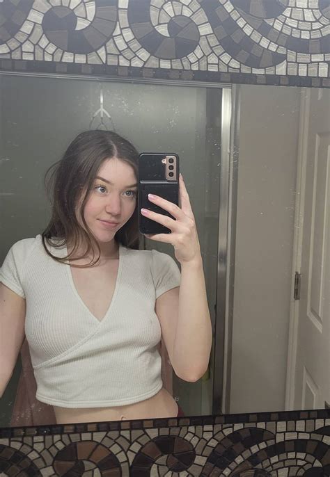 Felt Kinda Cute Here Scrolller Felt Kinda Cute Here Scrolller