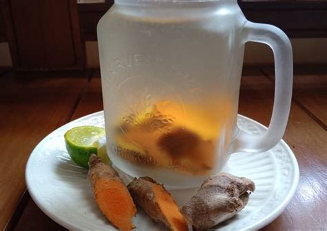 Resep Wedang Jahe Kunyit Jeruk Nipis Dan Madu Oleh Mezzayu Luna Cookpad