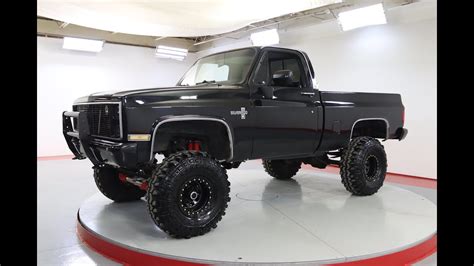 1985 Chevy Truck Stepside Lifted