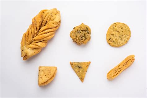 Premium Photo Mathri Or Mathiya In Group