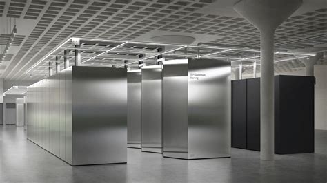 Ibm Aims To Build First Large Scale Quantum Computer By 2028