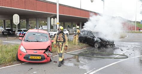 Auto In Brand Na Botsing Op Zijdeweg In Wassenaar 112 Nieuws