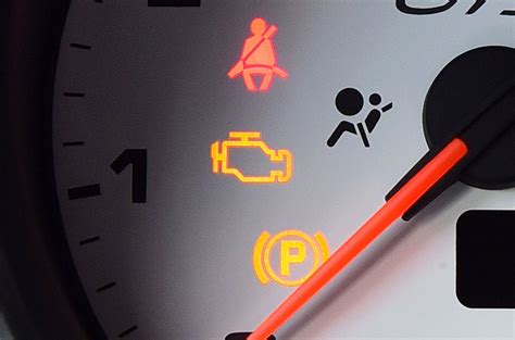 Check Engine Czy Można Jeździć Z Palącą Się Kontrolką Silnika