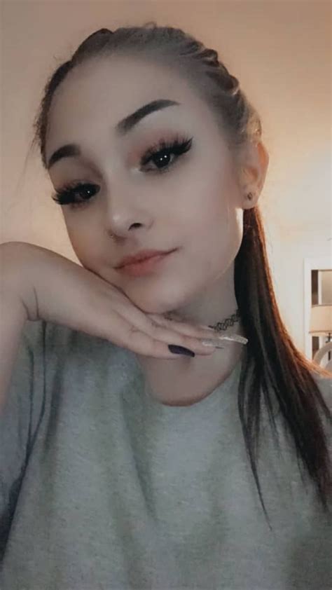 I Am Mistress Jessica Am Into Sph With Genuine Lifestyle Upvote If You Are To 3 Inches Kik