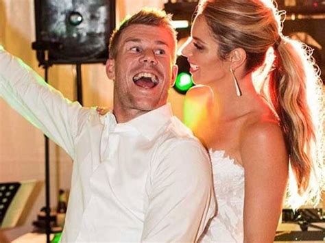 మైదానంలోనే కాదు పడకగదిలోనూ వార్నర్ సమర్థుడే