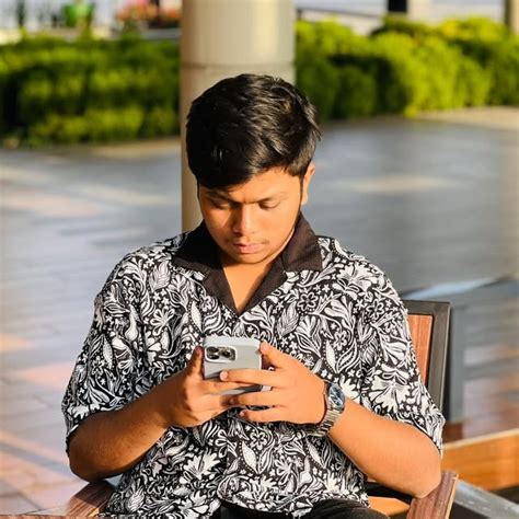 অরুপ 🫧 (@_arup_bhowmick_) • Threads, Say more