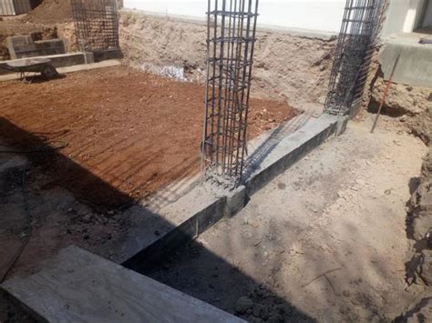 Foto Compactación De Firme A Base De Tepetate Amarillo De