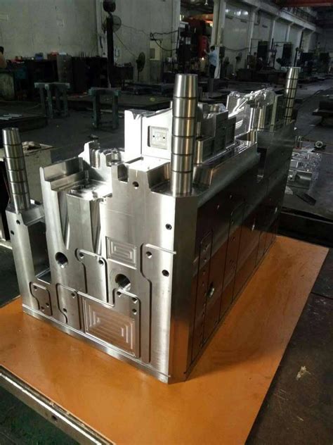 The Gap Of Mold Assembly Is Not Big And Smallkeep The Mold Open And