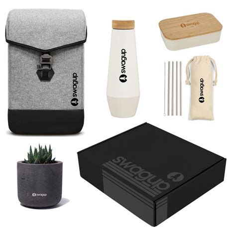 29 Best New Employee Welcome Kit Ideas In 2022