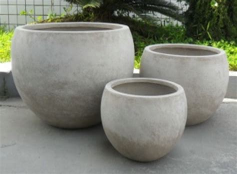 Check Out This Set Of 3 Fiber Clay Planters By Fortune Silks Inc