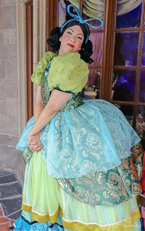 Character Spotlight Drizella From Cinderella At Disney World