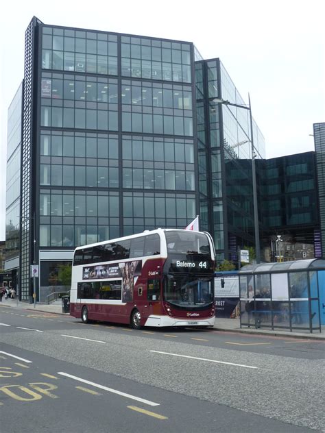 Lothian 621 At Haymarket Edinburgh Fleet Number 621 Was S Flickr