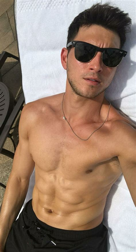 Pin De Dawn Gully En Rob Scott