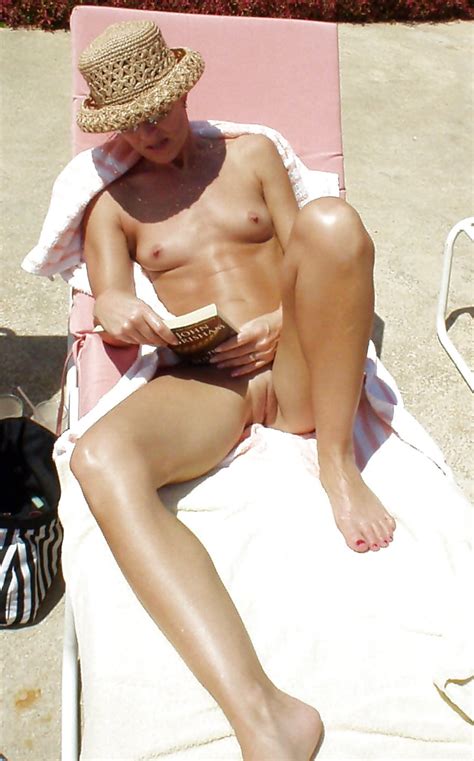 Naked In The Summertime Pics XHamster