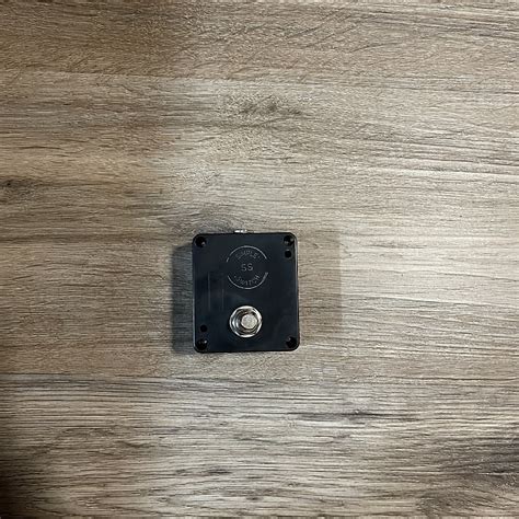 Simple Switch Effects Budget Micro Tap Tempo Reverb