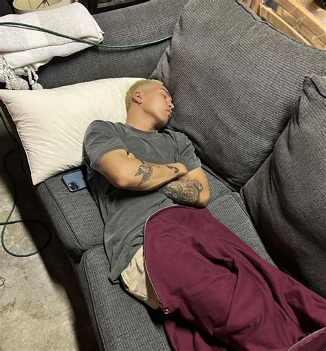 Pin By 🧿saylor🧿 On Northstarboys ⭐️ Attractive Guys Mixed Boy North