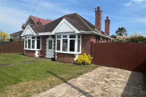 Skegness Bungalows For Sale Buy Houses In Skegness Primelocation