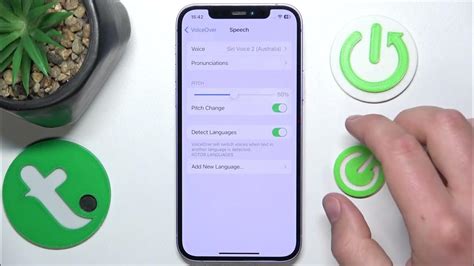 how to turn on automatic language detection in voiceover on iphone