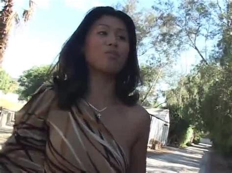 Chinese Female Arches Over And Shows Her Asshole Free Pornography Trio