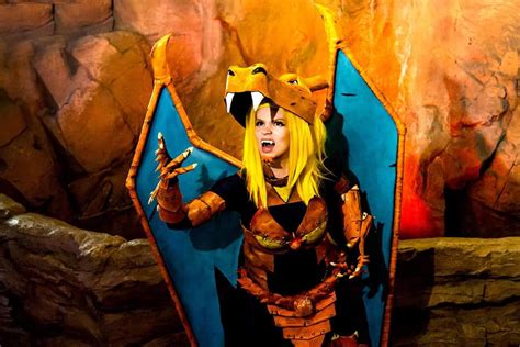 Sick Charizard Cosplay By Zaecat On Deviantart