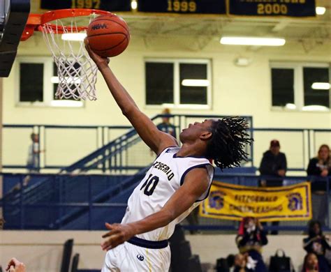 Fitzgerald Uses Lockdown Defense To Topple Ford Ii In Mac Bluegold Semifinals Macomb Daily