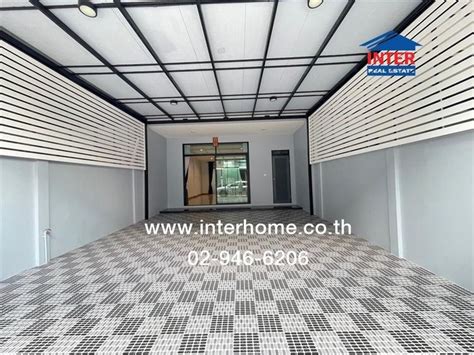 ทาวน์โฮม 3 ชั้น 25 6 ตร ว หมู่บ้านนาราคลัสเตอร์ ร่มเกล้า สุวรรณภูมิ ซอยเคหะร่มเกล้า64 ถนนร่ม