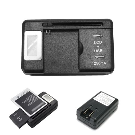 Quality Universal Cell Phones Battery Smart Charger Mobile Charger With LCD Indicator Tracking