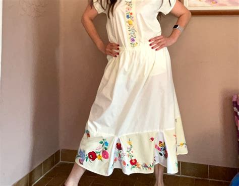 Hungarian Handmade Ivory VINTAGE Skirt Colorful Hand Gem