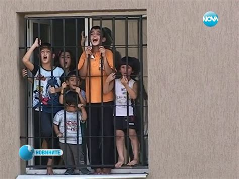 Хората от Смолян събират дарения за сирийските бежанци Nova