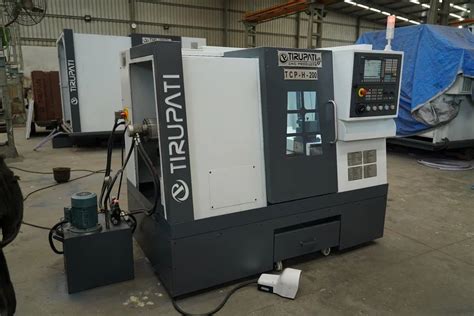 Cnc Turning Facing Lathe Machine Maximum Turning Diameter 1600mm At Best Price In Rajkot