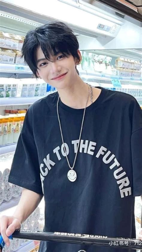 Savefollow Cute Japanese Boys Cute Korean Boys Cute Asian Guys