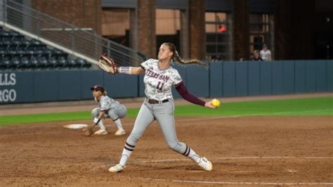 Emiley Kennedy Pitcher Lake Creek Texags