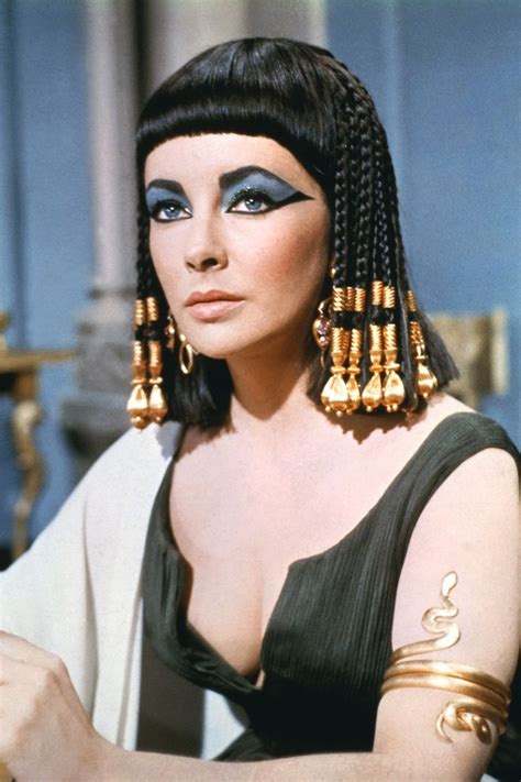 Popular Beauty Trends By Year The Most Popular Beauty Trends From The Year You Were Born