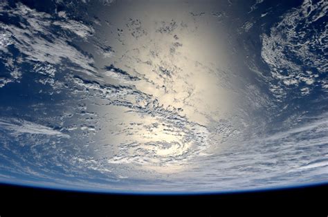 An Unknown Space Object Is Headed For Earth Fortune