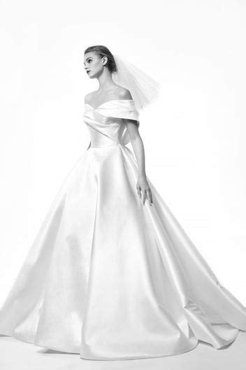 Fall Winter 23 Bridal Nicolefelicia