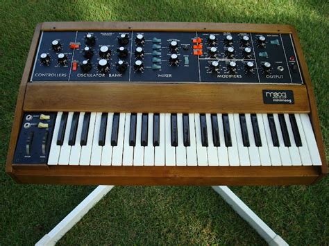 MATRIXSYNTH Restored Minimoog Model D