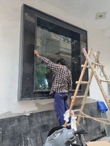 Aluminium Single Window Glass Fitting Services In New Delhi