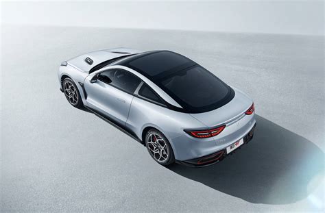 将于上半年上市交付 哪吒纯电跑车正式命名为哪吒 Gt 新闻 新出行