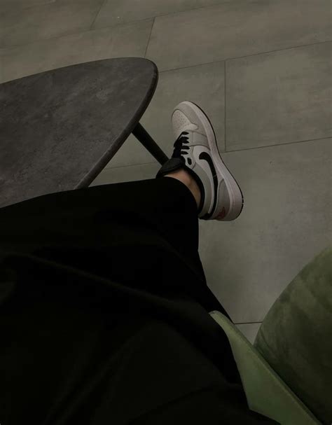 Пин от пользователя Noza Imamova на доске хиджаб в 2023 г Ретро наряды Мусульманки Наряды