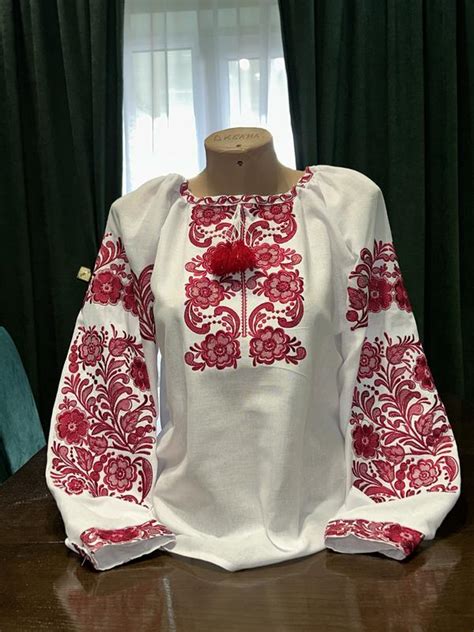 Вишиванки — ціна 800 грн у каталозі Вишиванки Купити жіночі речі за доступною ціною на Шафі